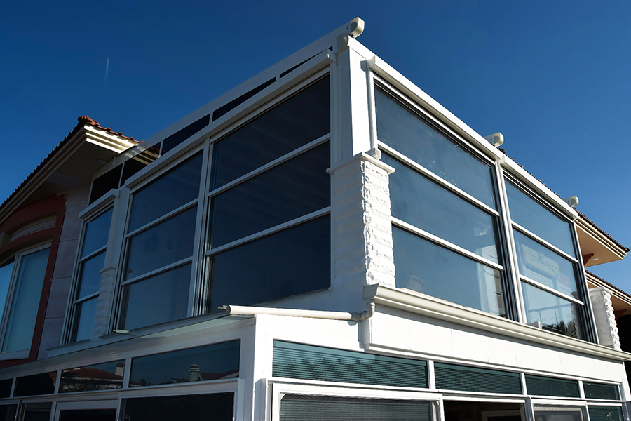 Giyotinli Cam İmalatı | Bioclimatic Pergola, Rolling Roof, Giyotin Cam ...